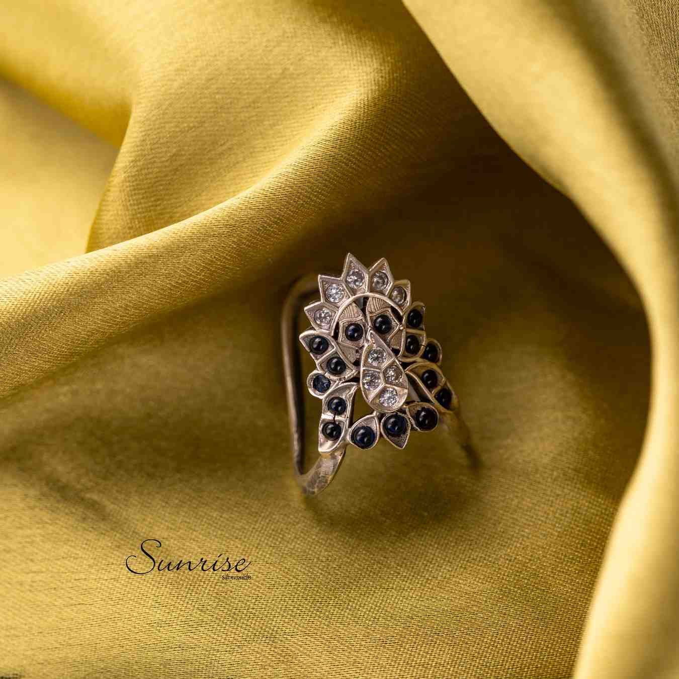 VANKI FINGER RING – Sunrise Silversmiths