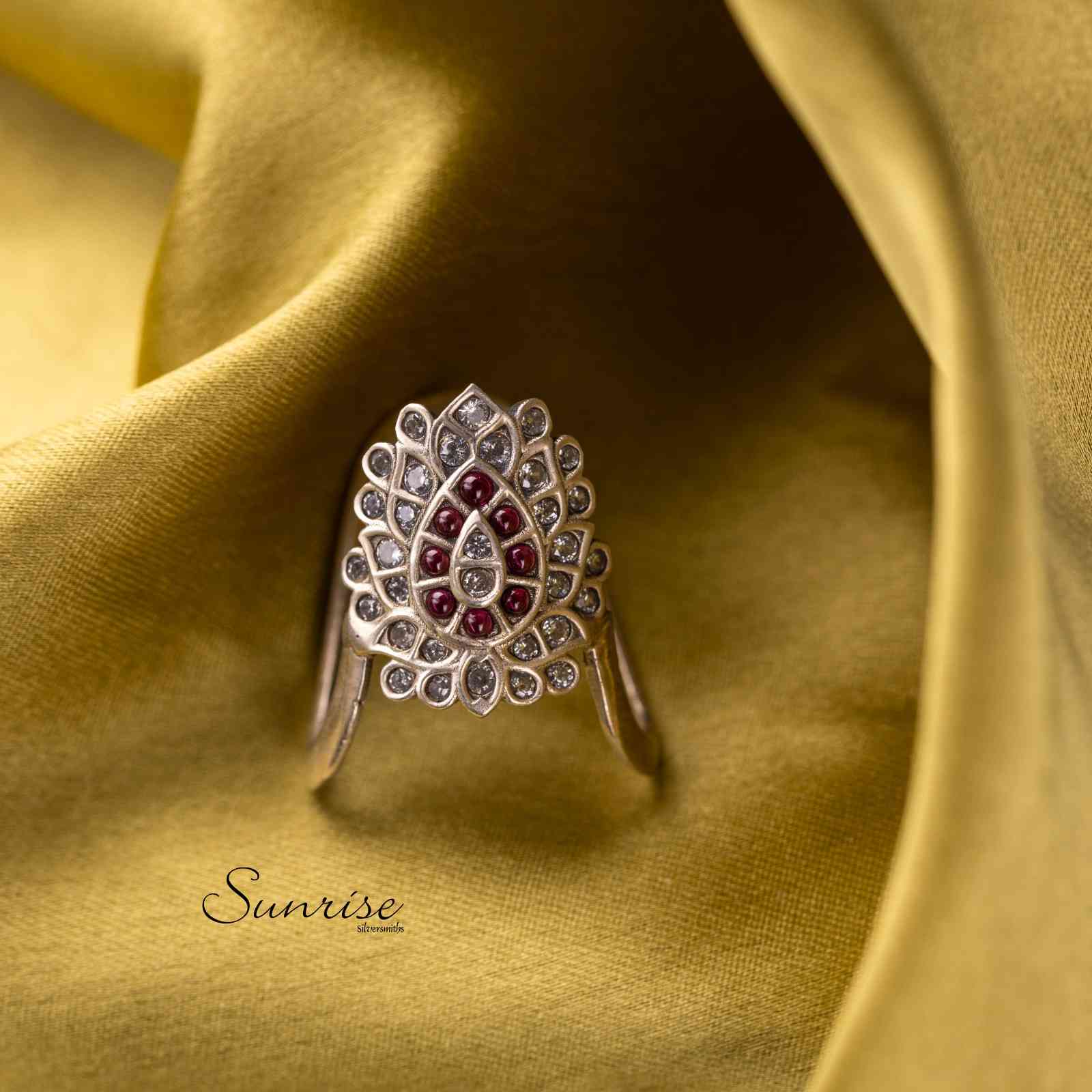 VANKI FINGER RING – Sunrise Silversmiths