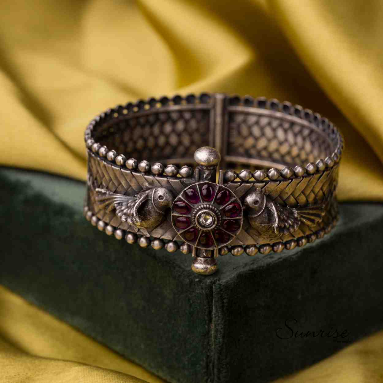 TRISHA KADA – Sunrise Silversmiths