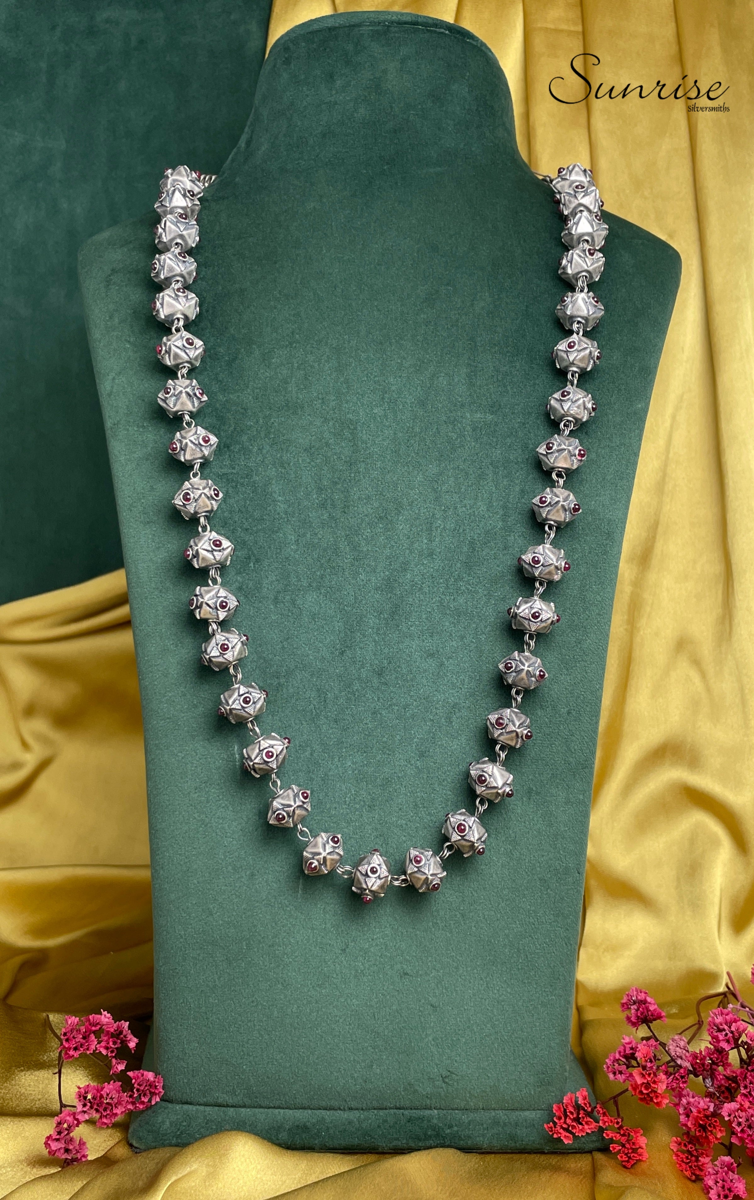 HANDCRAFTED GUNDU CHAIN – Sunrise Silversmiths