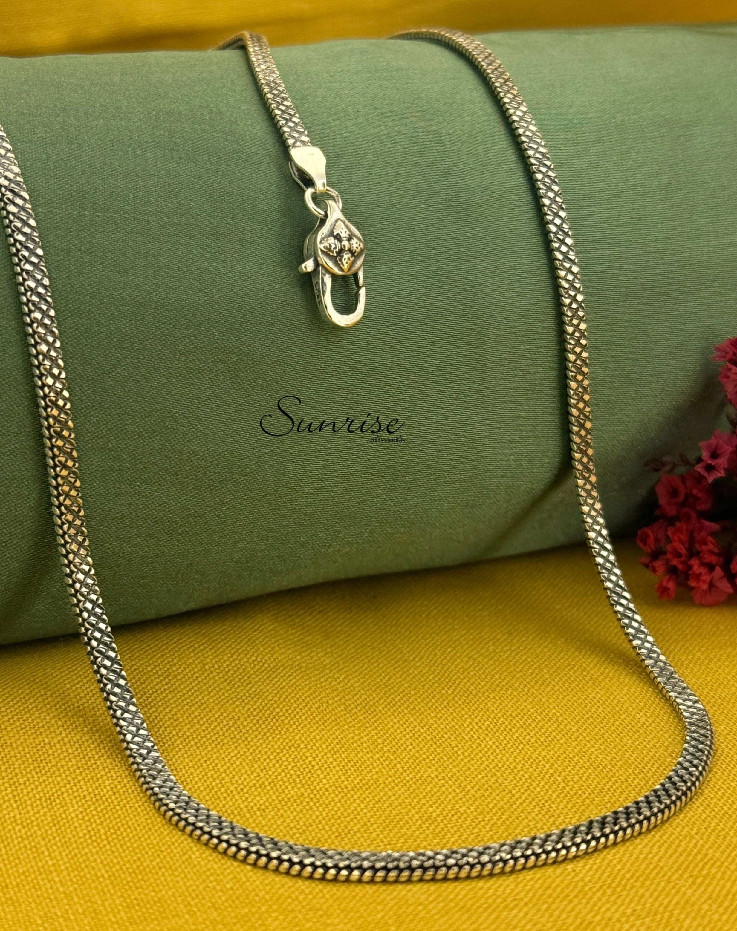 OXI FLAT CHAIN - Stylish & Durable | Sunrise Silversmiths