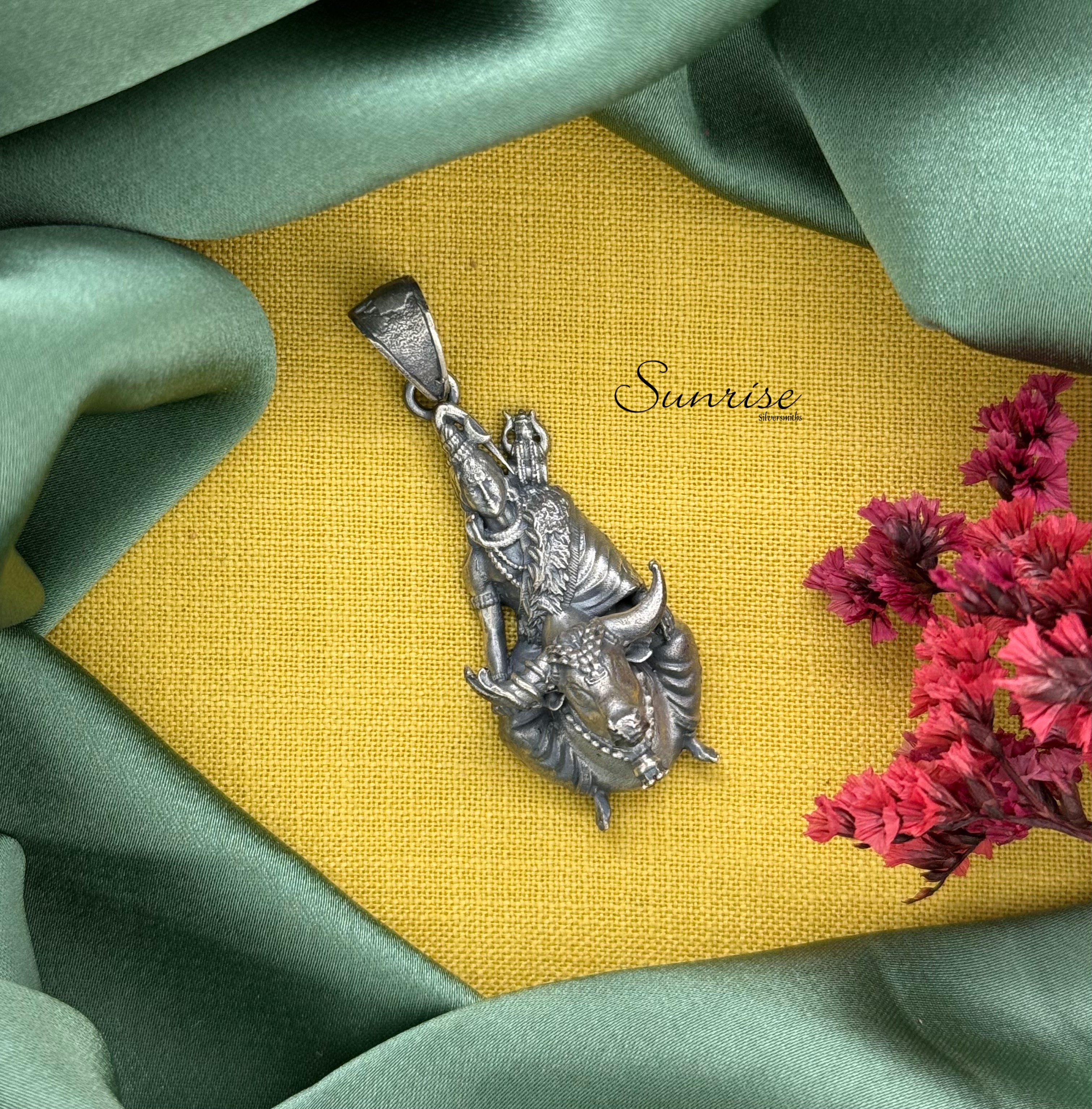 LORD SHIVA WITH NANDI PENDANT – Sunrise Silversmiths
