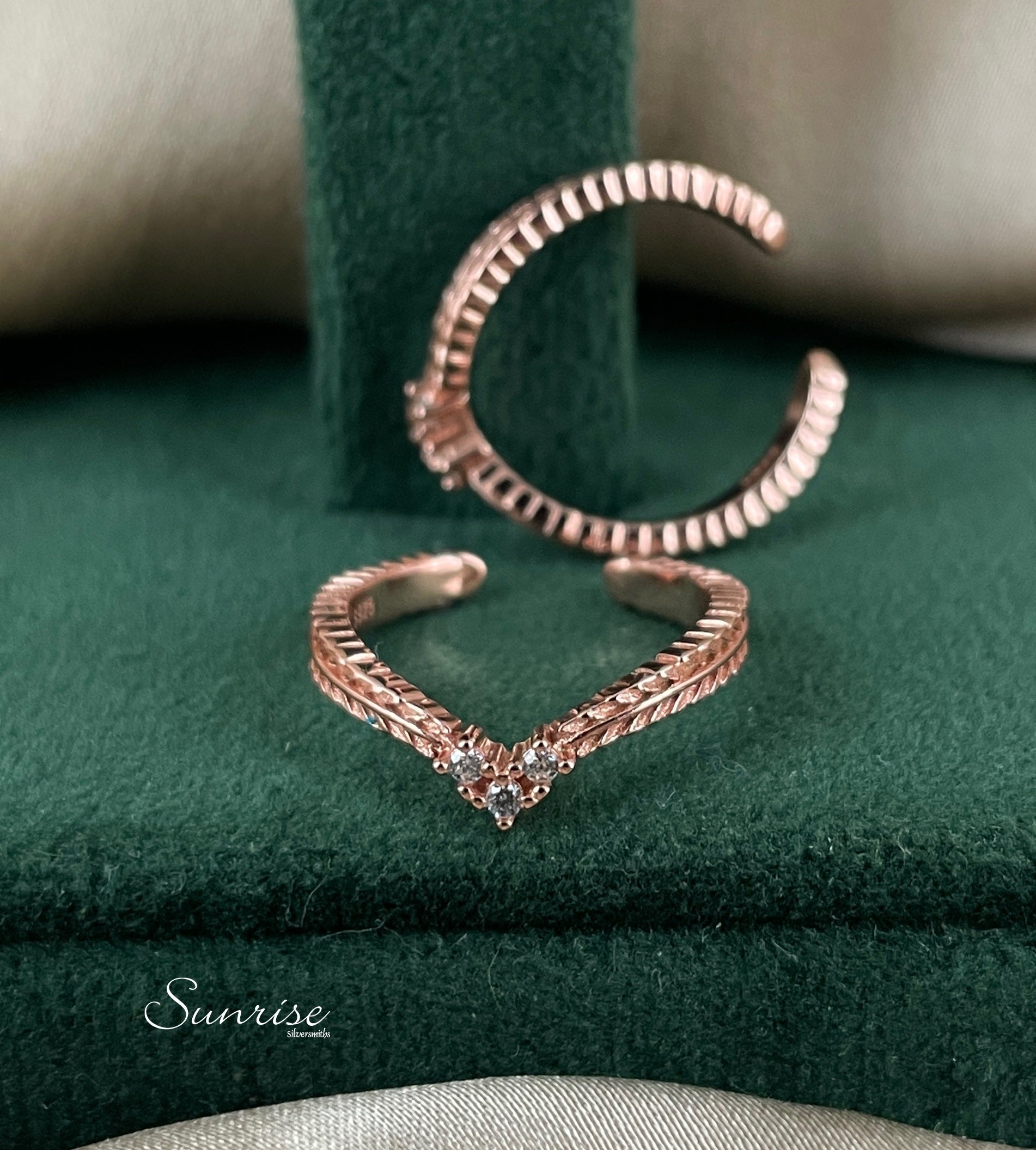 VANKI ROSE GOLD TOE RINGS – Sunrise Silversmiths