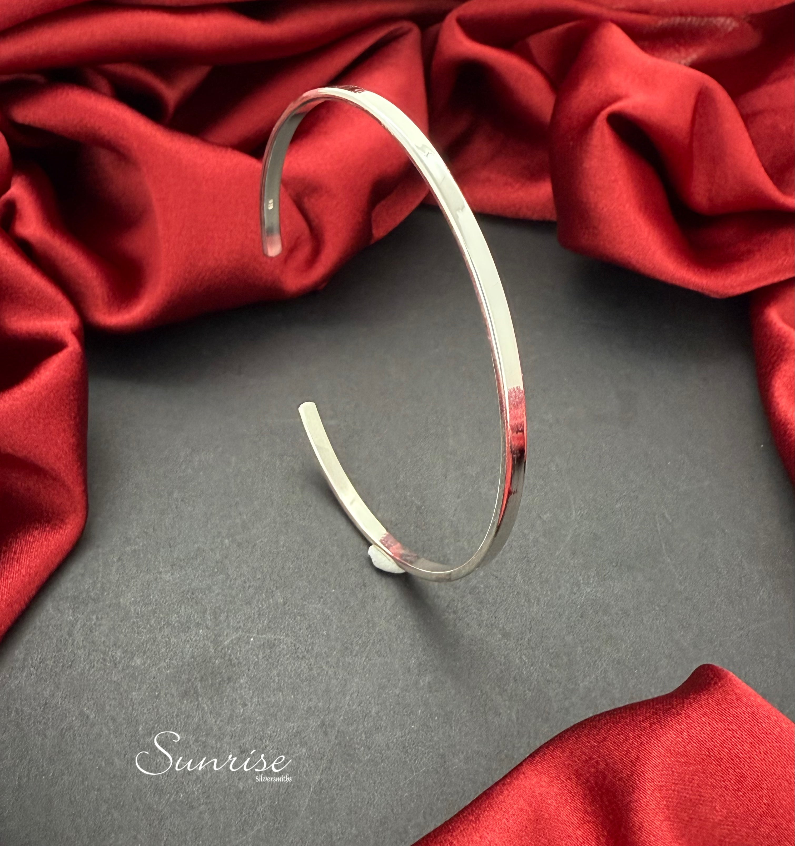 PLANE SILVER OPENABLE KADA – Sunrise Silversmiths