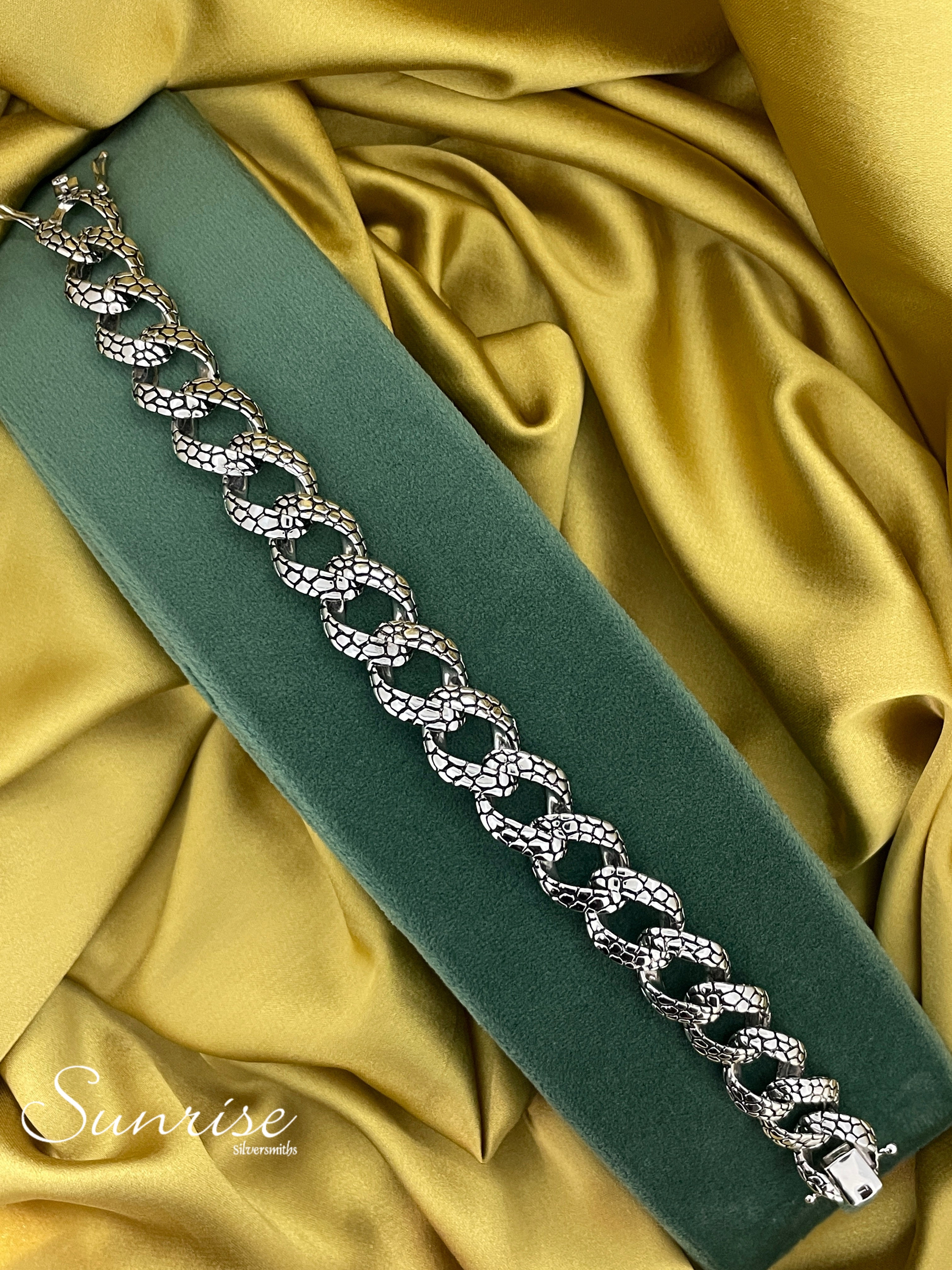 INTERLINKED BRACELET – Sunrise Silversmiths